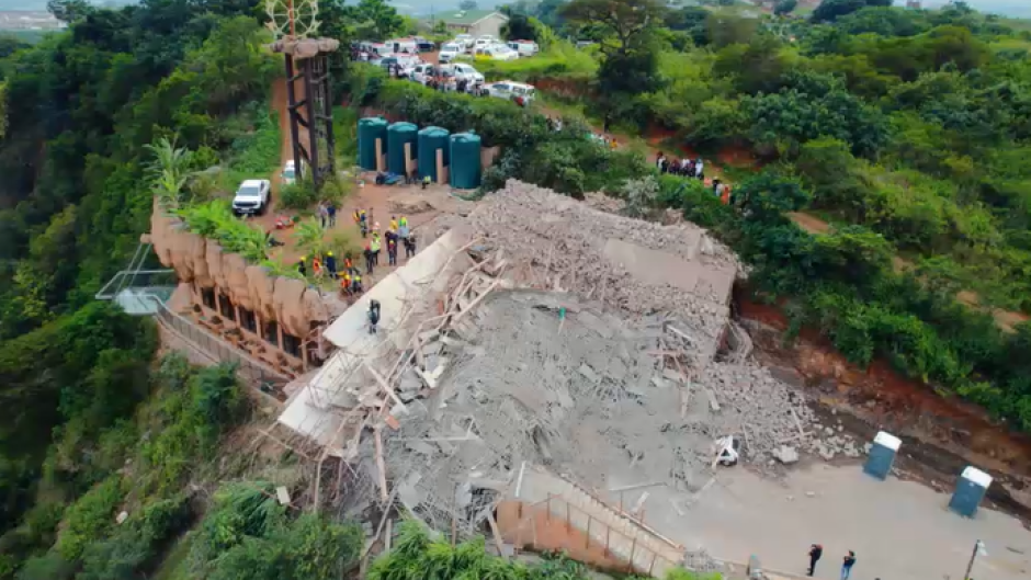 Fourth body retrieved, fifth one spotted in Redcliffe temple collapse - eNCA